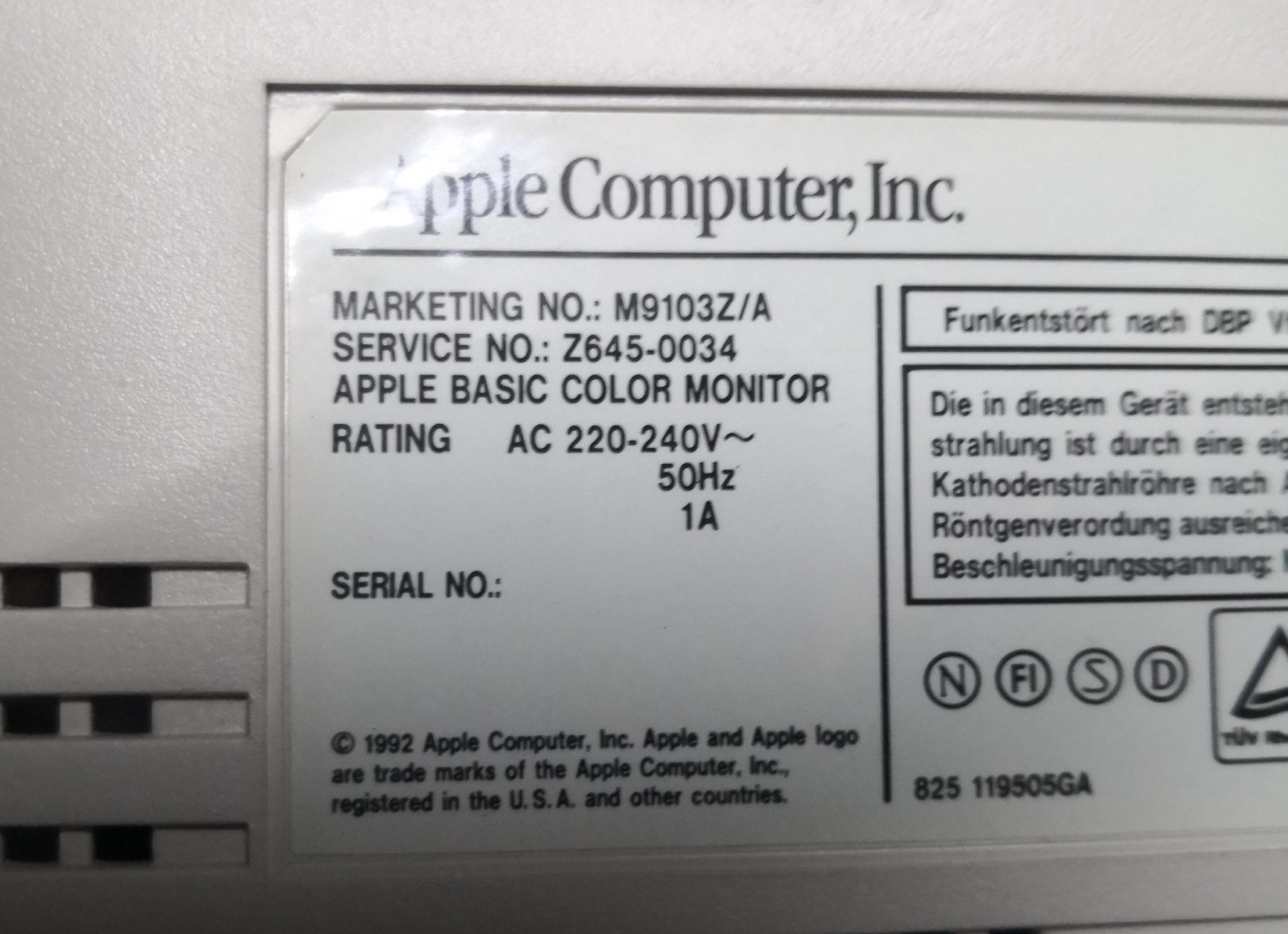 The truly worst Apple Product ever! - GeekDot